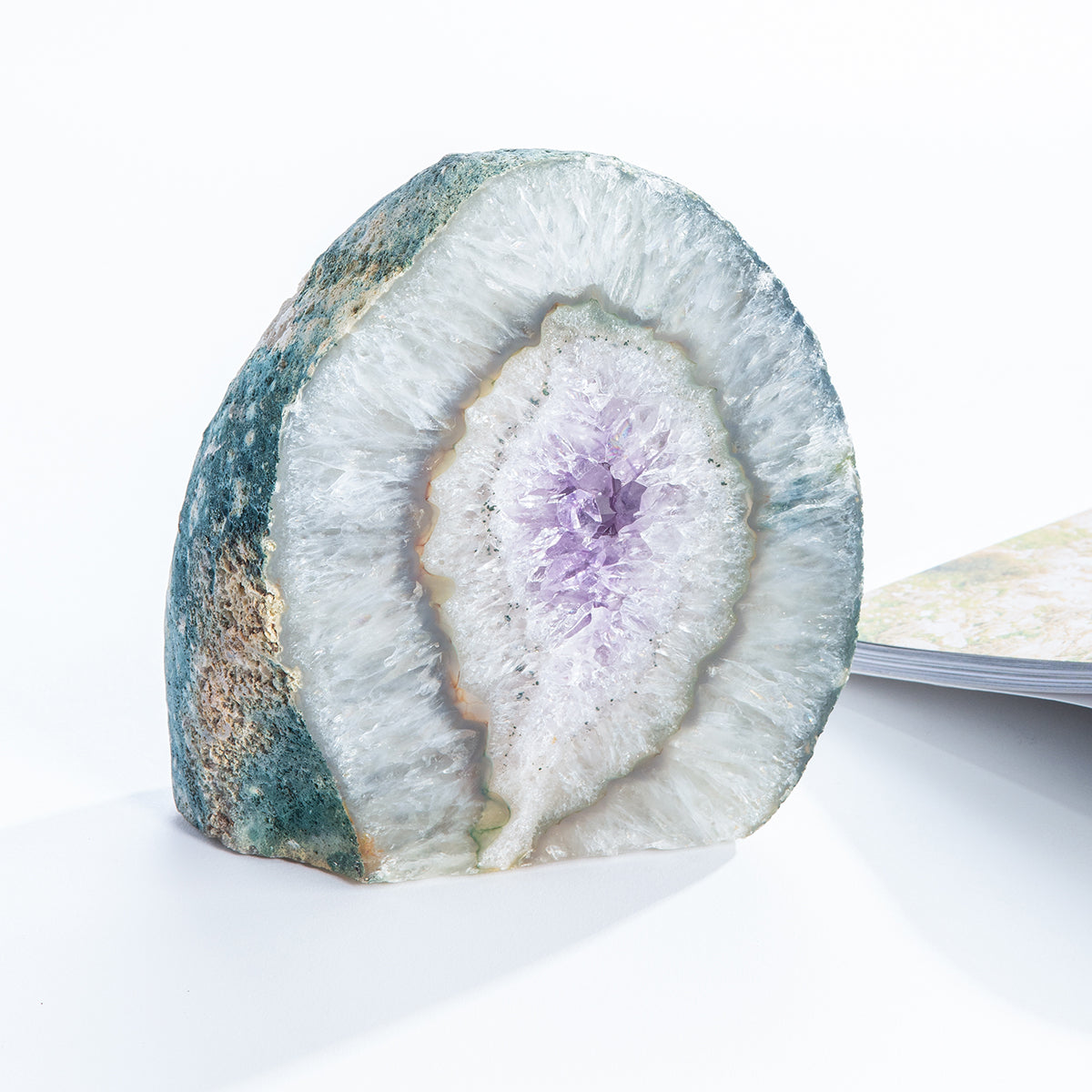 Agate Light – Sloan Museum & Longway Planetarium